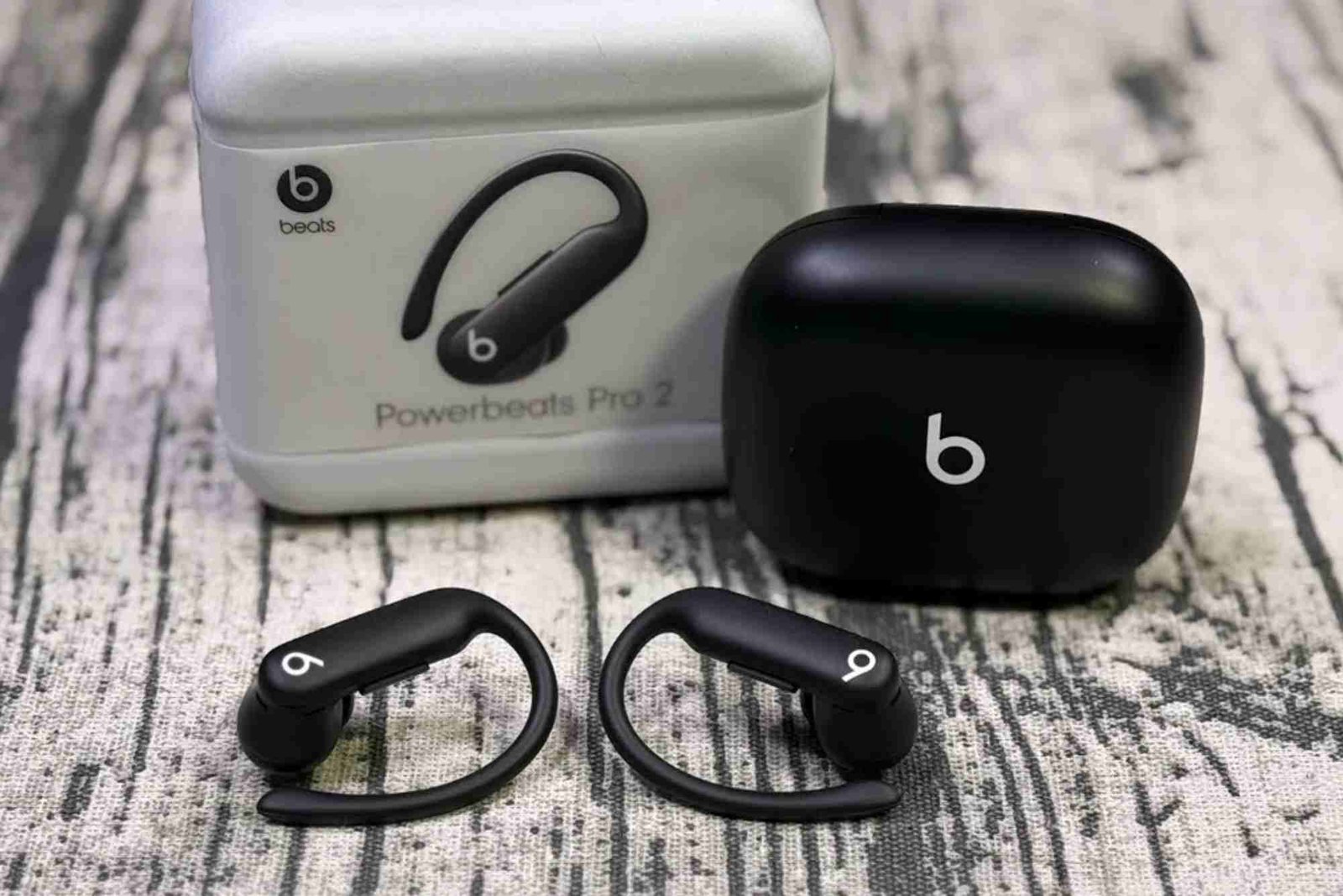 How to Connect Beats Studio Buds